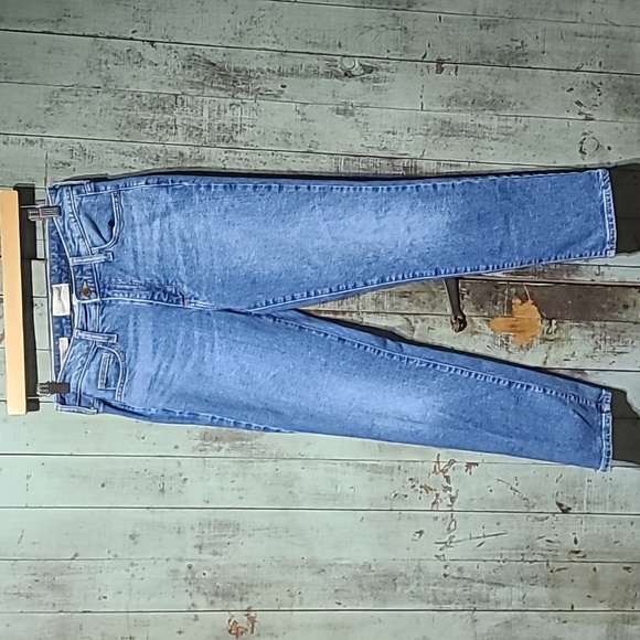 Universal Thread | Jeans | Universal Thread Straight Leg Jeans | Poshmark